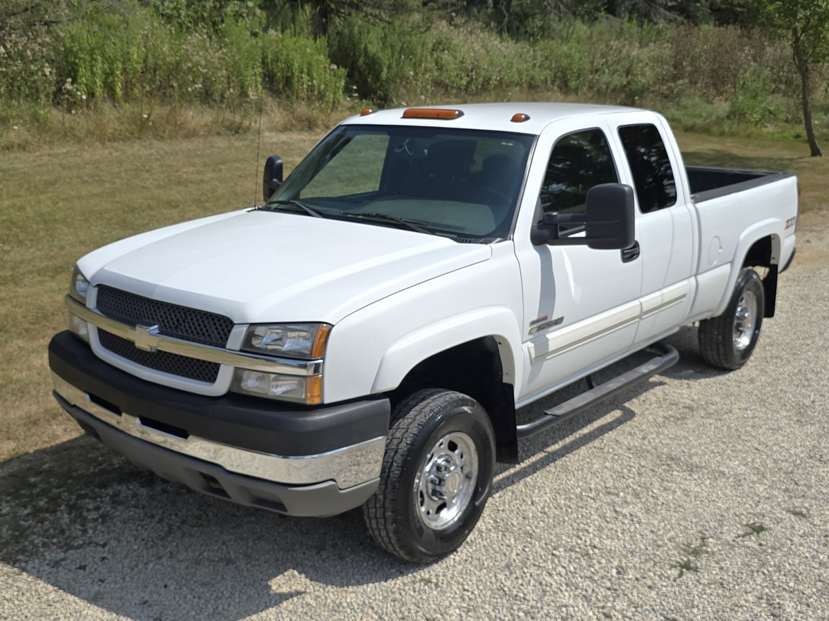 2004 Chevrolet Silverado 2500HD – Carrollton Auto Sales